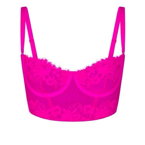 SKIMS | Intimates & Sleepwear | Skims Femme Lace Demi Corset | Poshmark